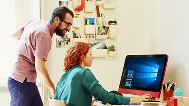 Desktop Computers & All-in-One PCs | Harvey Norman