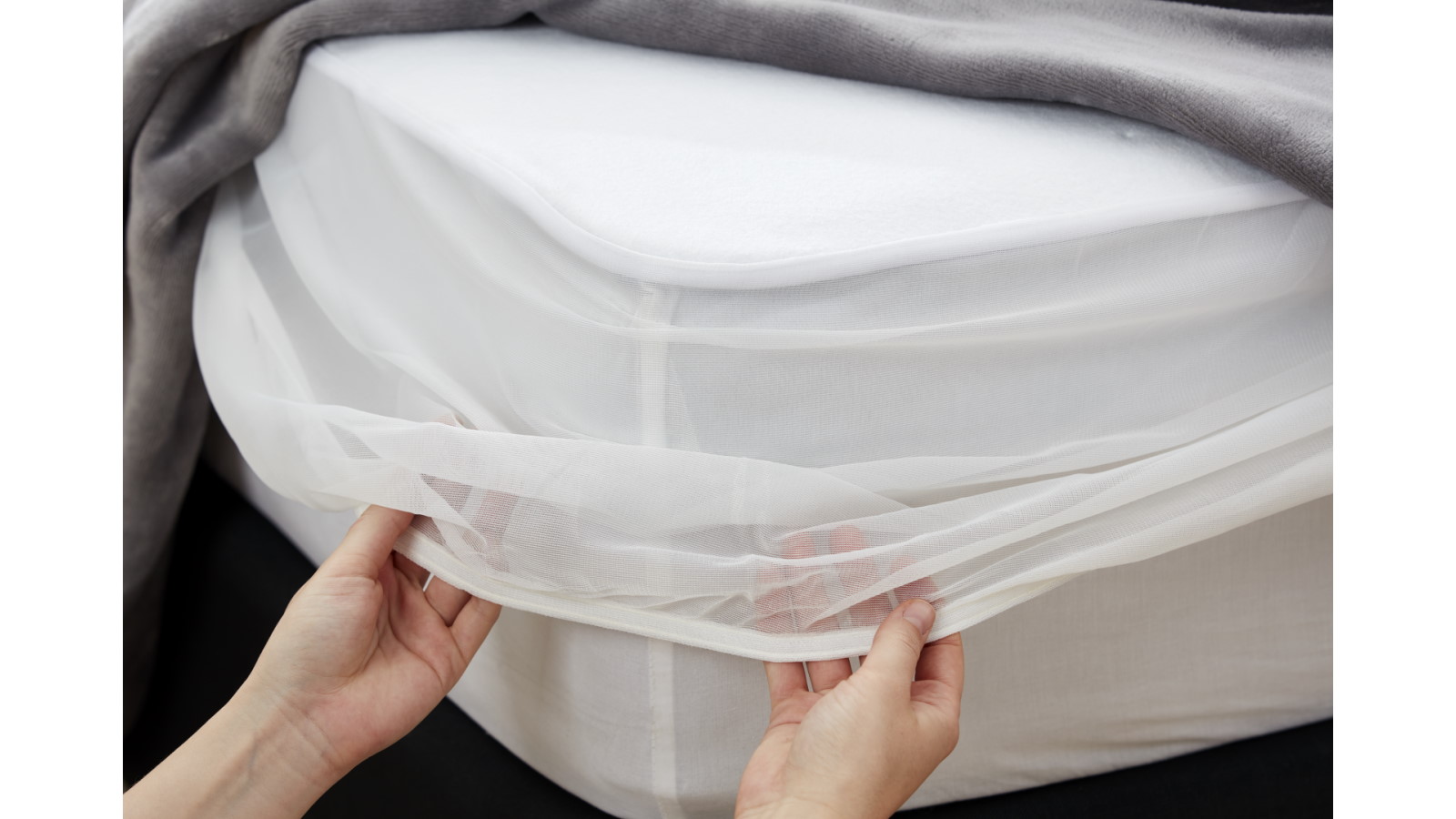 Dimplex Dream Easy Fitted Non-Woven Polyester Electric Blanket | Harvey ...