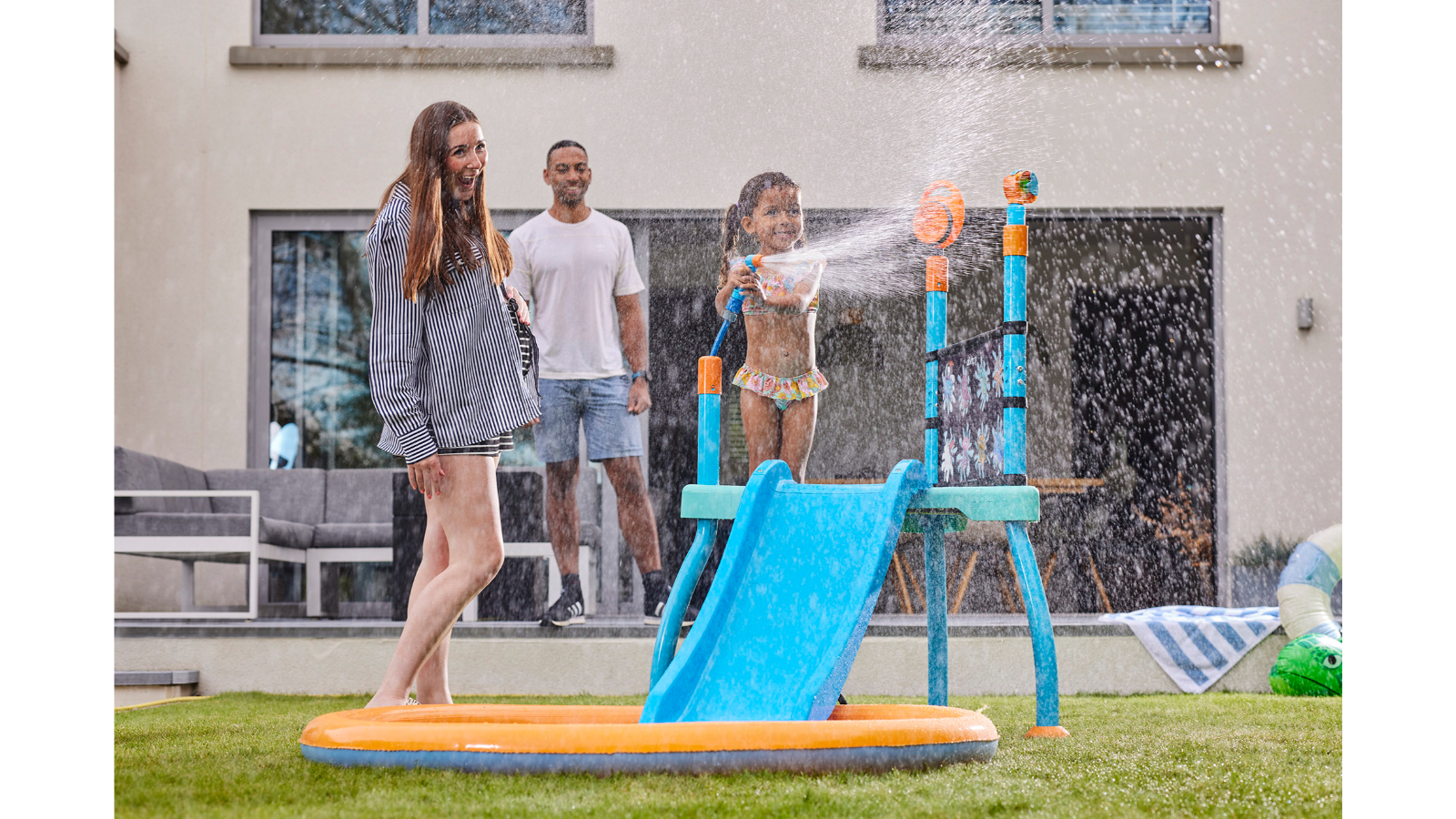 PLUMPLAY Water Park Splash Station | Harvey Norman