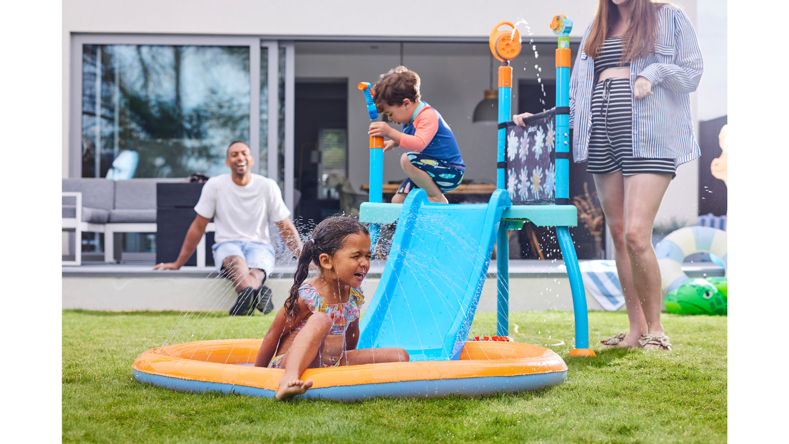 PLUMPLAY Water Park Splash Station | Harvey Norman
