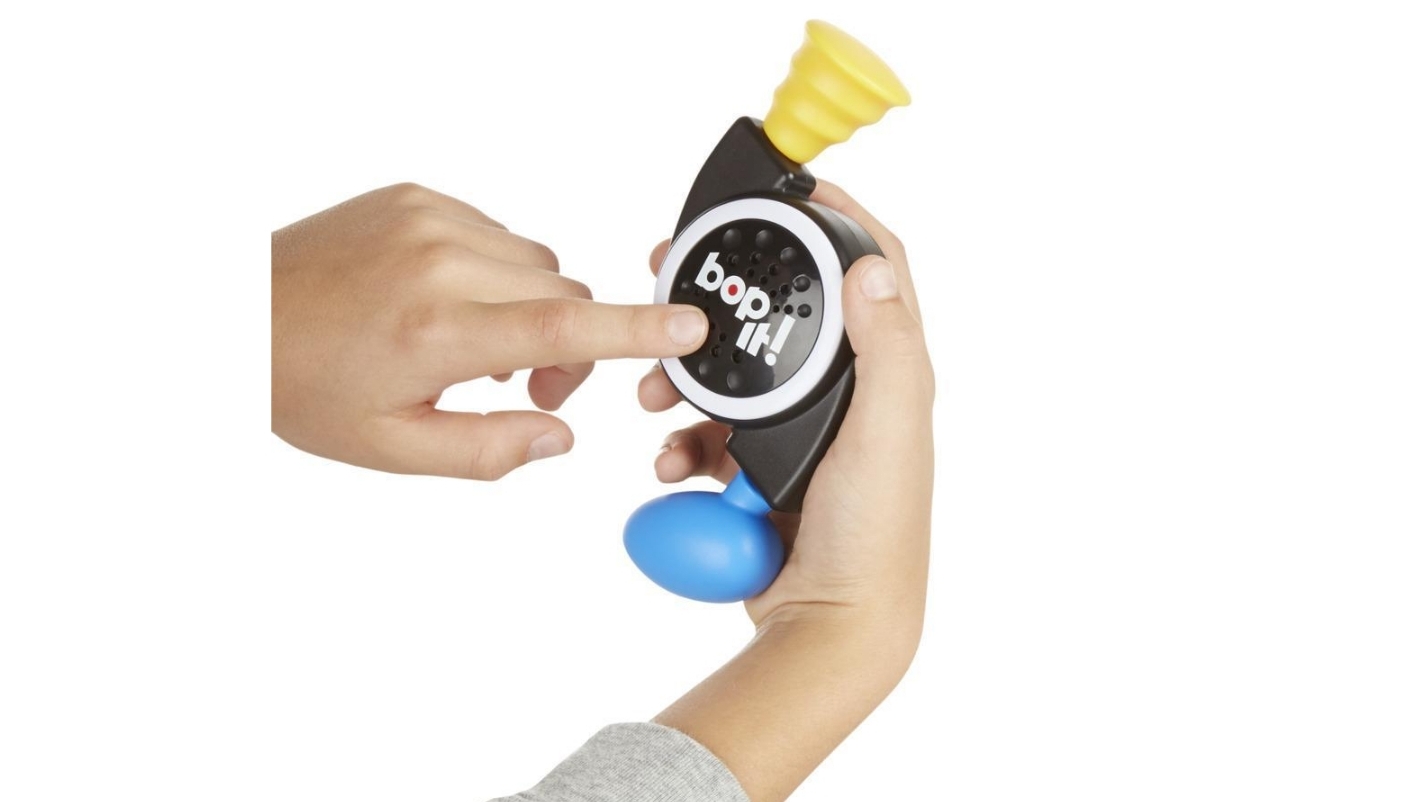 Hasbro B0639 Hasbro Gaming Bop It Micro Series Game | Harvey Norman