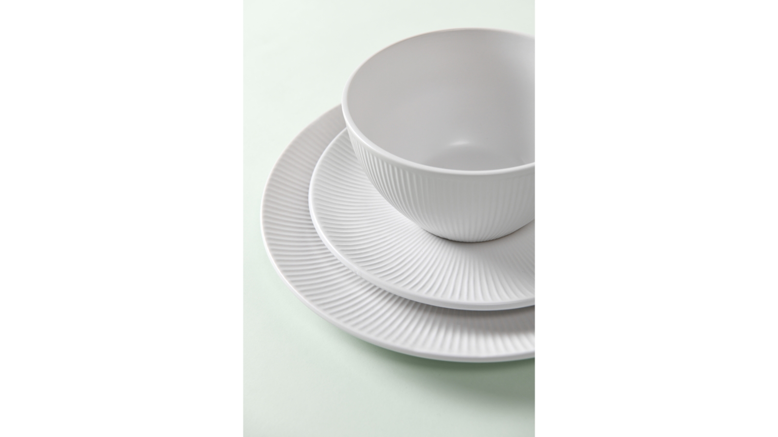 Cadence and Co. 12 Piece Maze Ribbed Dinner Set - Glaze White | Harvey ...