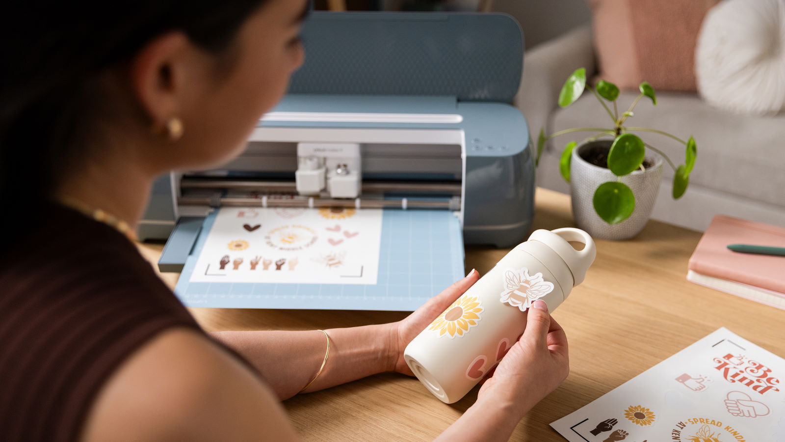 Cricut Maker 4 Smart Cutting Machine | Harvey Norman