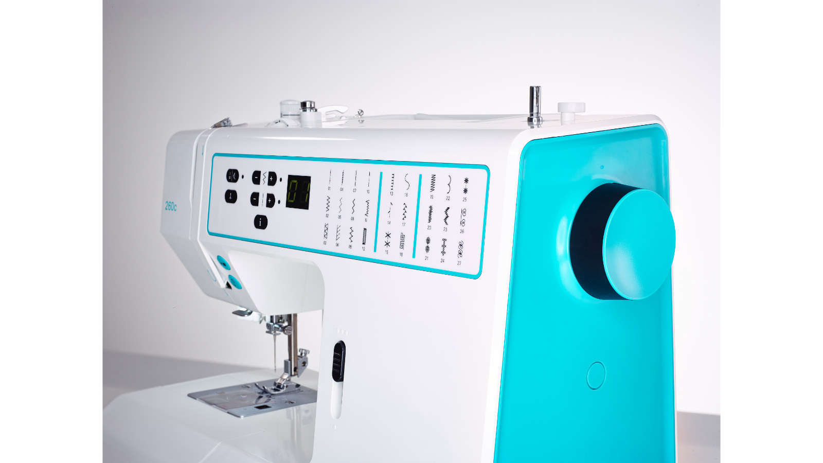 Pfaff Smarter 260c Sewing Machine | Harvey Norman