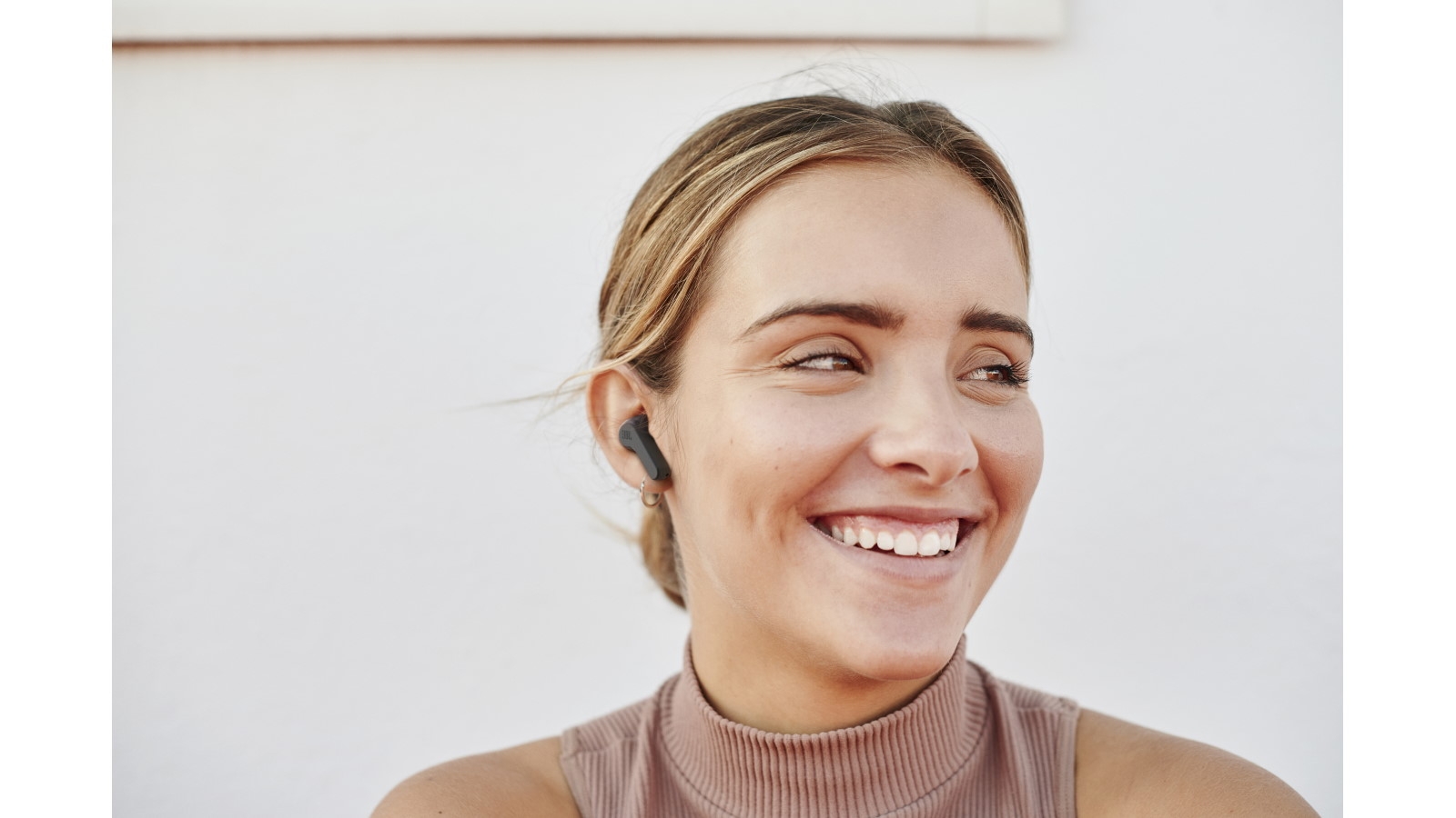 JBL Wave Beam True Wireless Earbuds | Harvey Norman