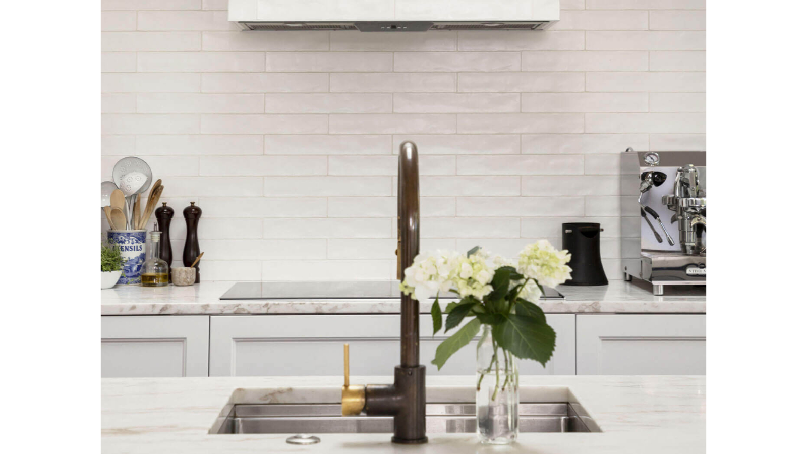 Schweigen 90cm Undermount Rangehood with Isodrive 900 External Motor ...