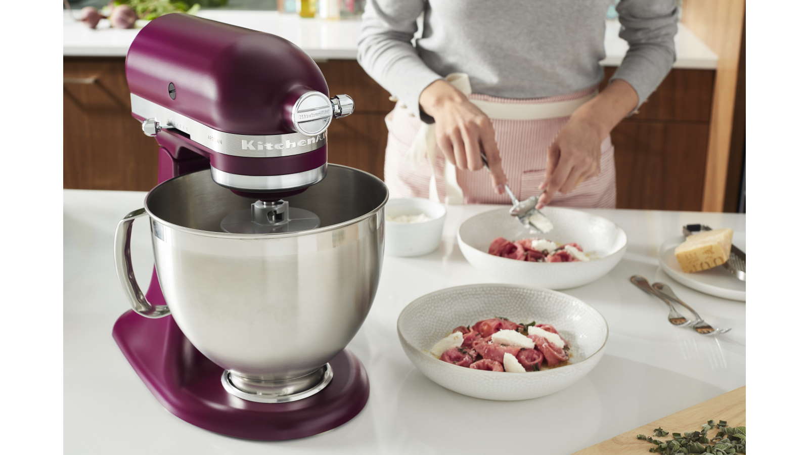 Kitchenaid Artisan Stand Mixer- Beetroot | Harvey Norman