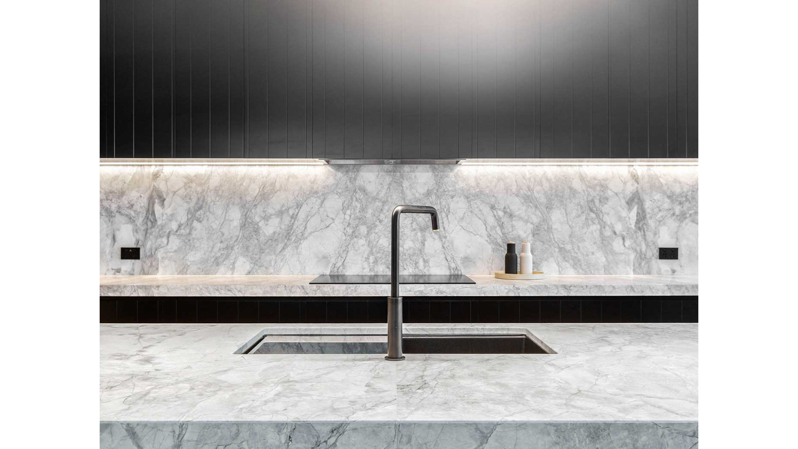 Schweigen 90cm Silent Undermount Rangehood with Isodrive 900 Single ...