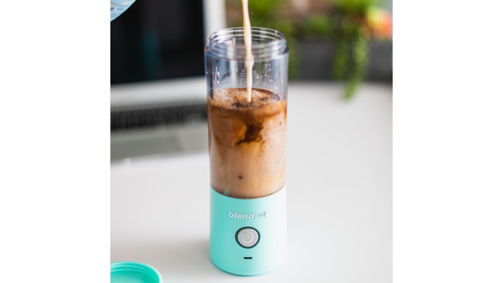 Blendjet 2 V2 Portable Blender - Mint | Harvey Norman
