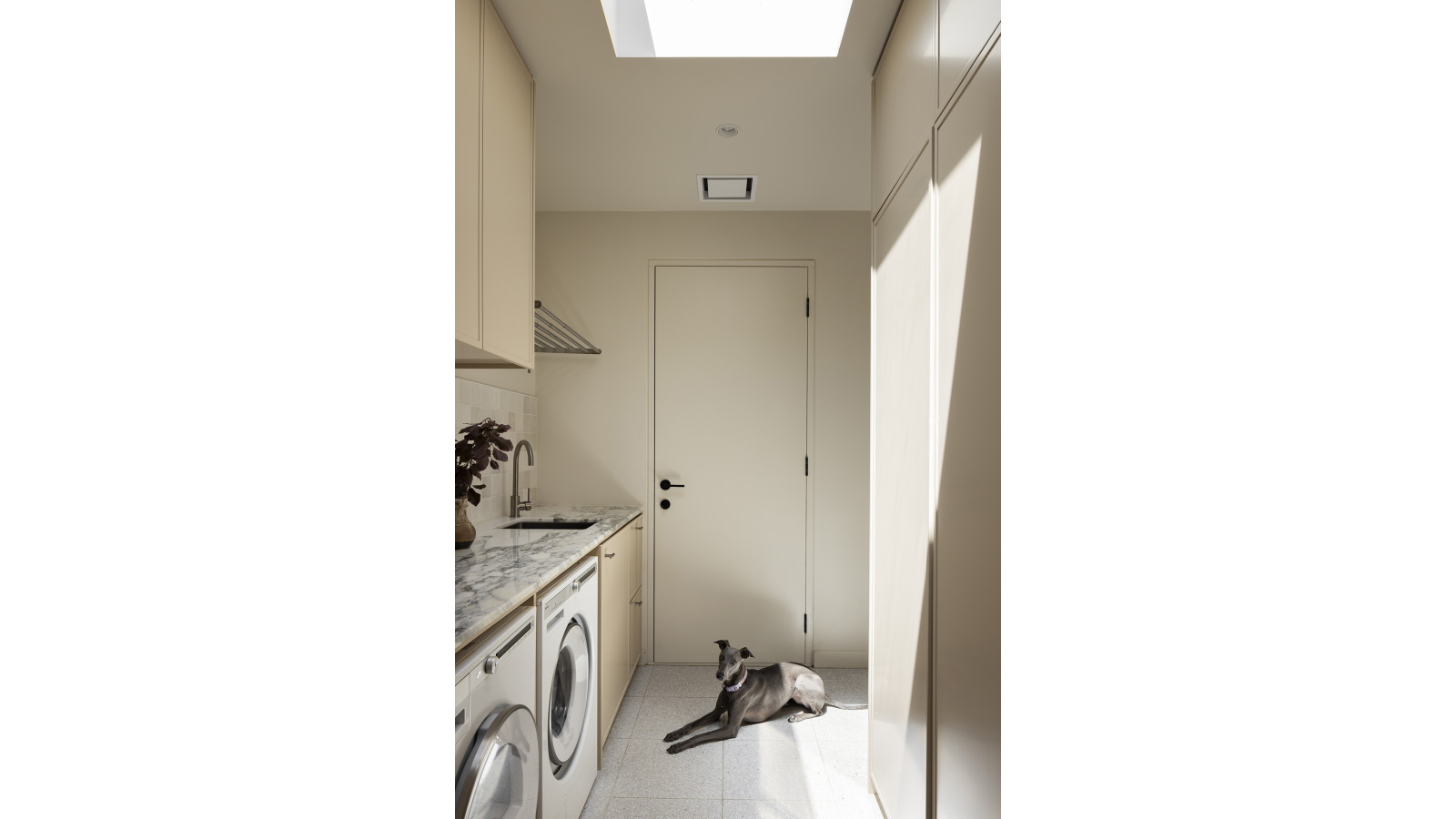 Schweigen Silent Multi Purpose Exhaust Fan with White Square Recessed ...