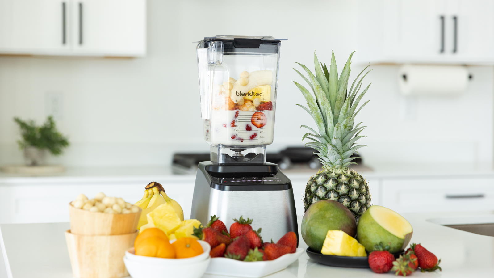 Blendtec Designer 650 S Blender with WildSide+ - Silver | Harvey Norman