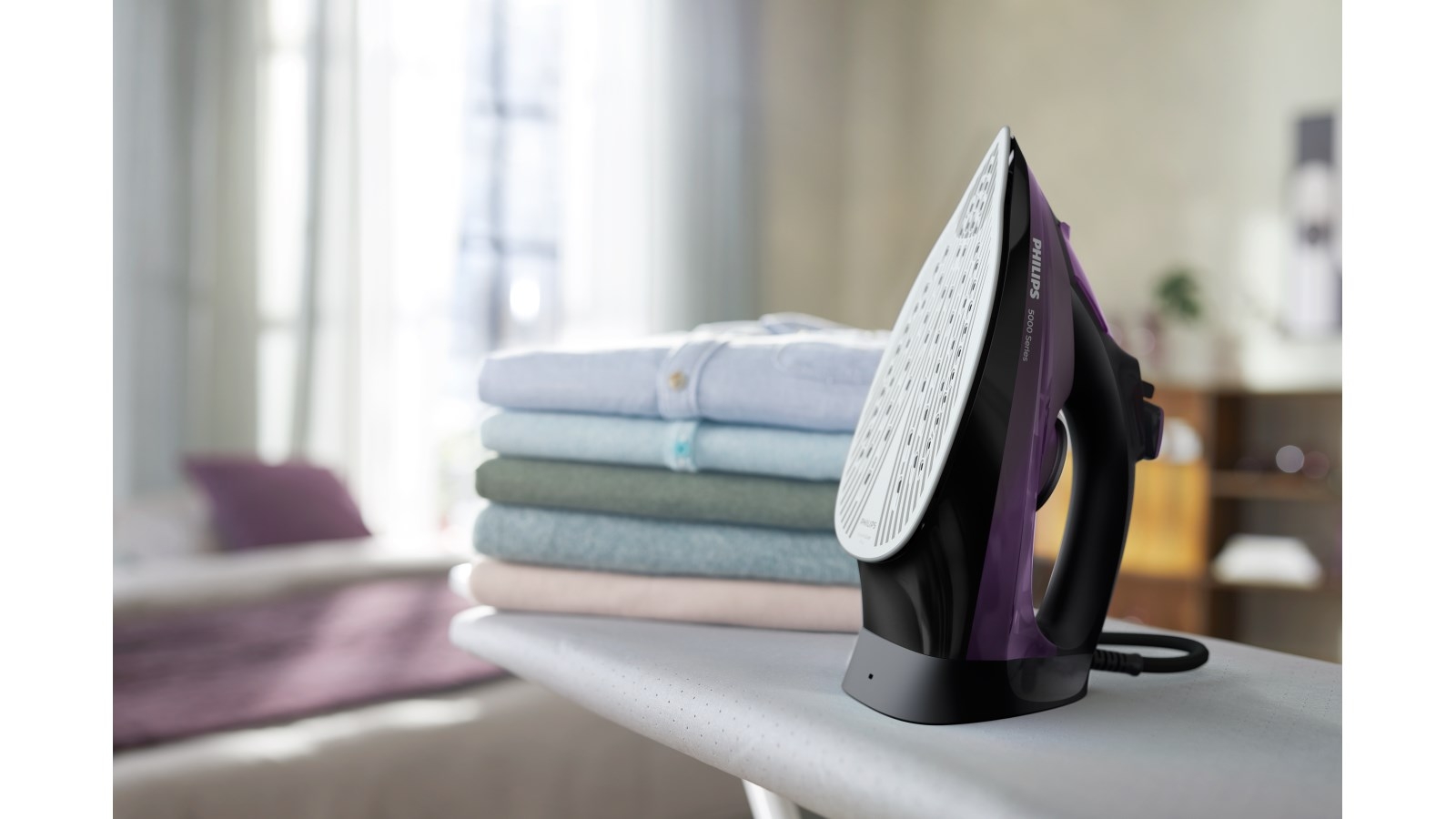 Philips 5000 Series Steam Iron - Dark Purple | Harvey Norman