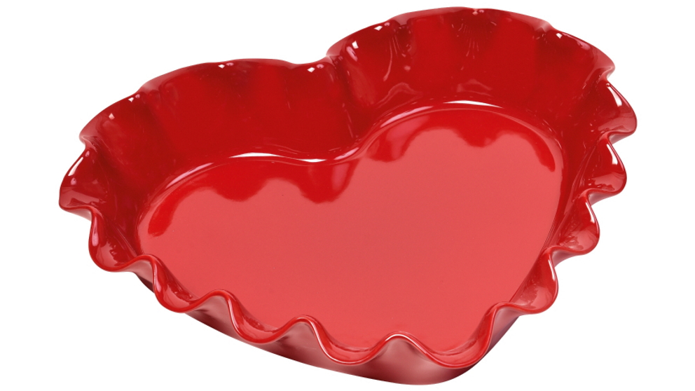 Emile Henry Ruffled Heart Dish - Burgundy | Harvey Norman