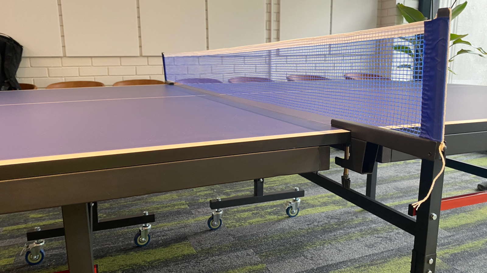 Uxuan Sports Indoor Elite Series 160 Blue Top Table Tennis Table with ...