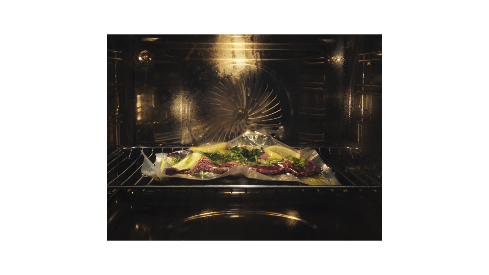AEG 60cm 9000 Series Compact SteamPro Multifunction Oven - Black ...