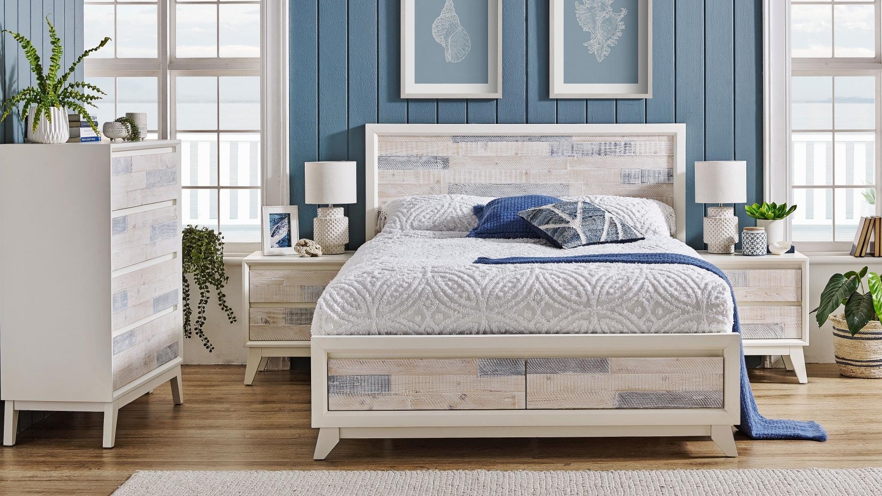Bahamas 2 Drawer Bed