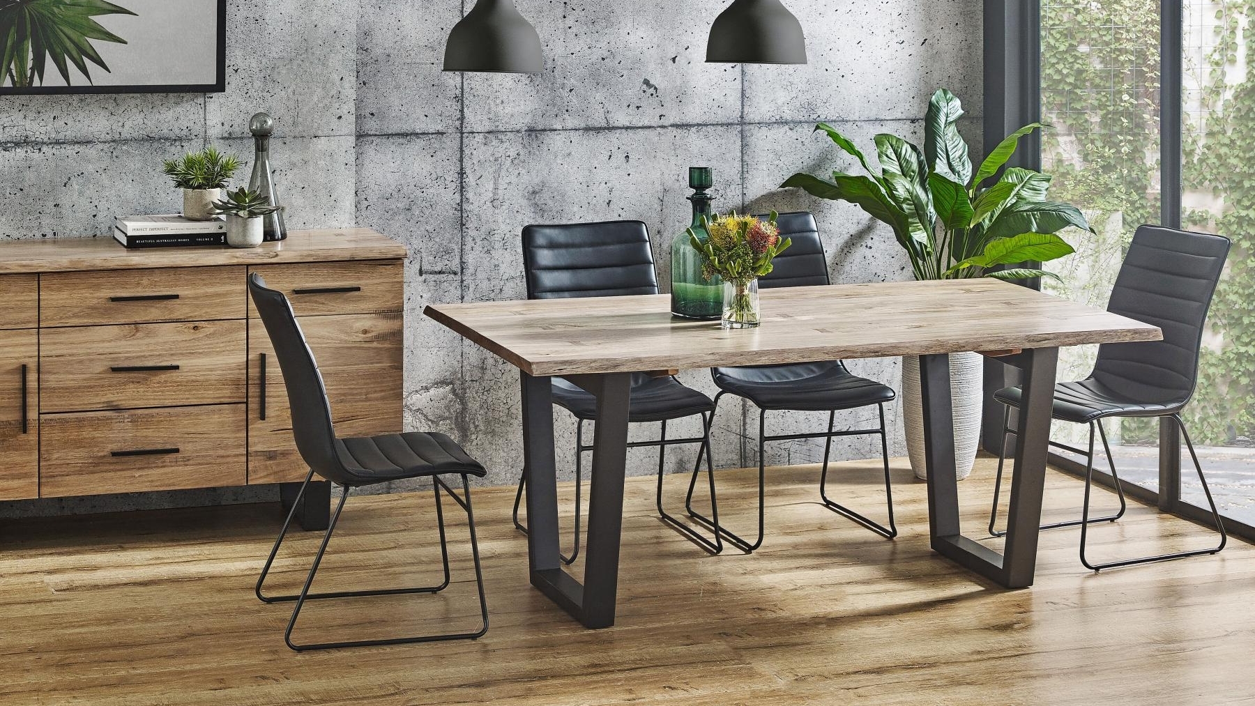 Adven Dining Table