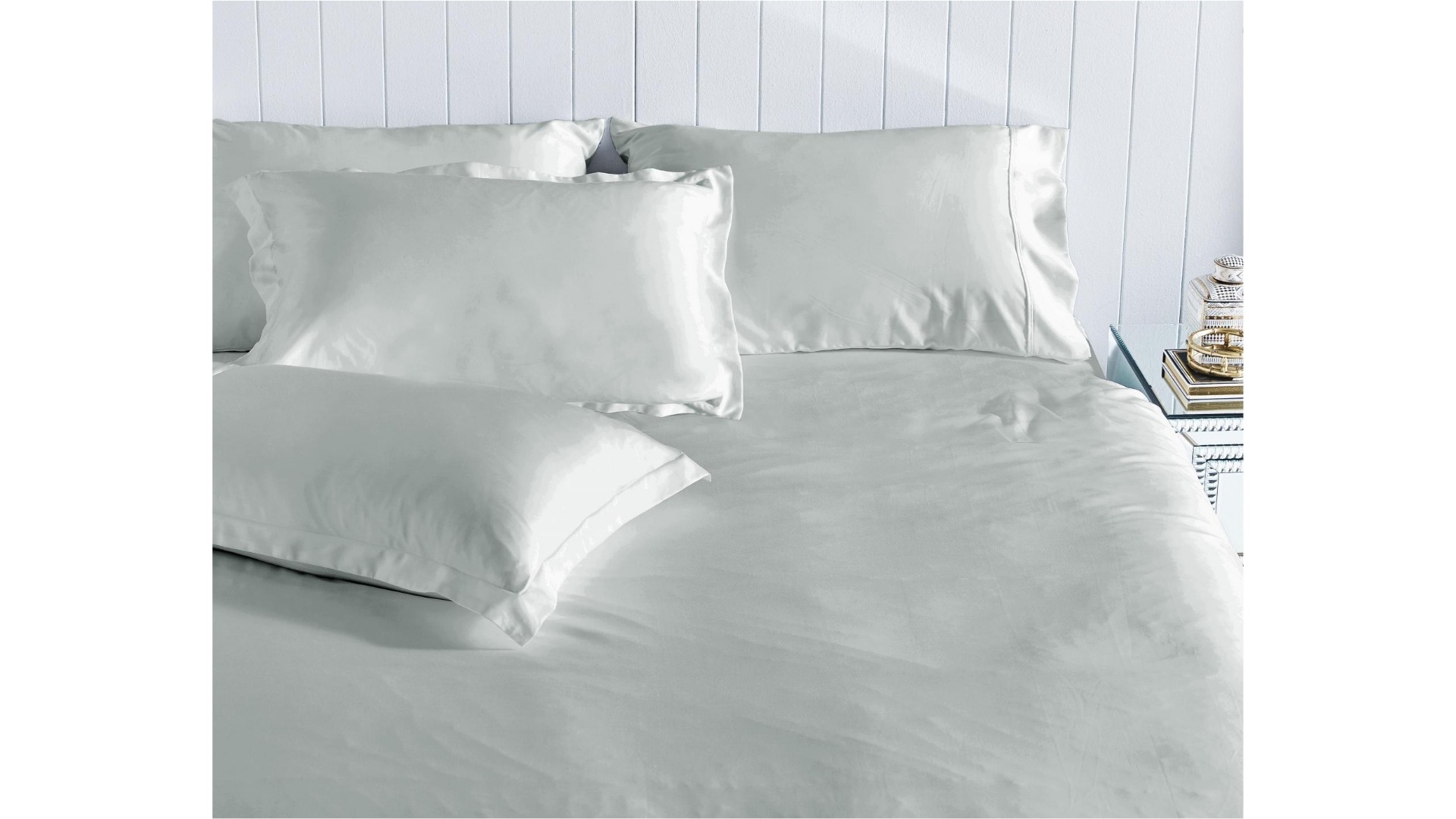 L'Avenue Luxury Tencel Dove Fitted Sheet - Double | Harvey Norman