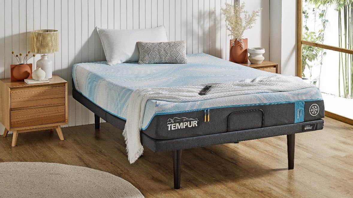 TEMPUR Zero-G Ergo 3.0 Adjustable Base | Harvey Norman