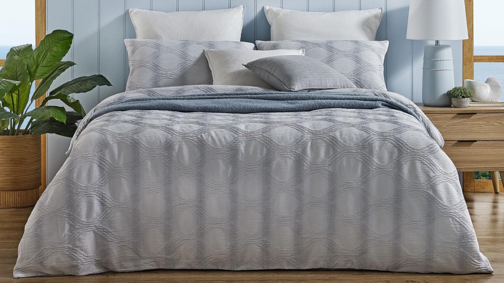 L'Avenue Calder Quilt Cover Set - Super King | Harvey Norman