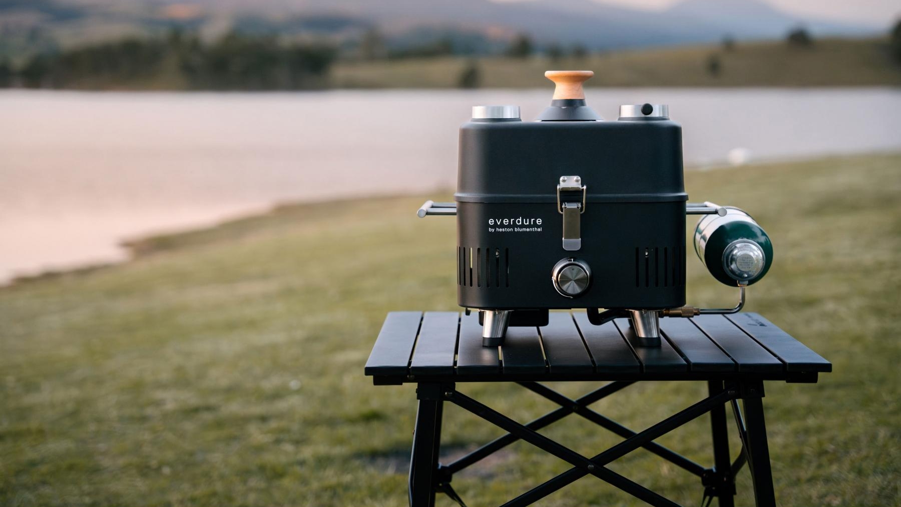 Everdure by Heston Blumenthal CUBE PROFLAME 360 Gas BBQ | Harvey Norman
