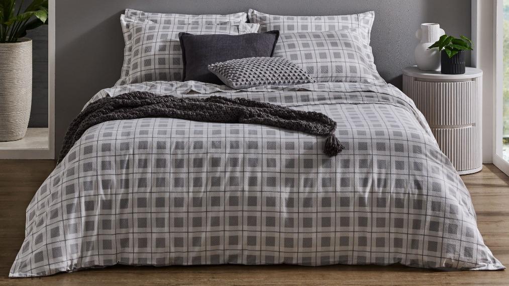 L'Avenue Floyd Check Sheet Set | Harvey Norman