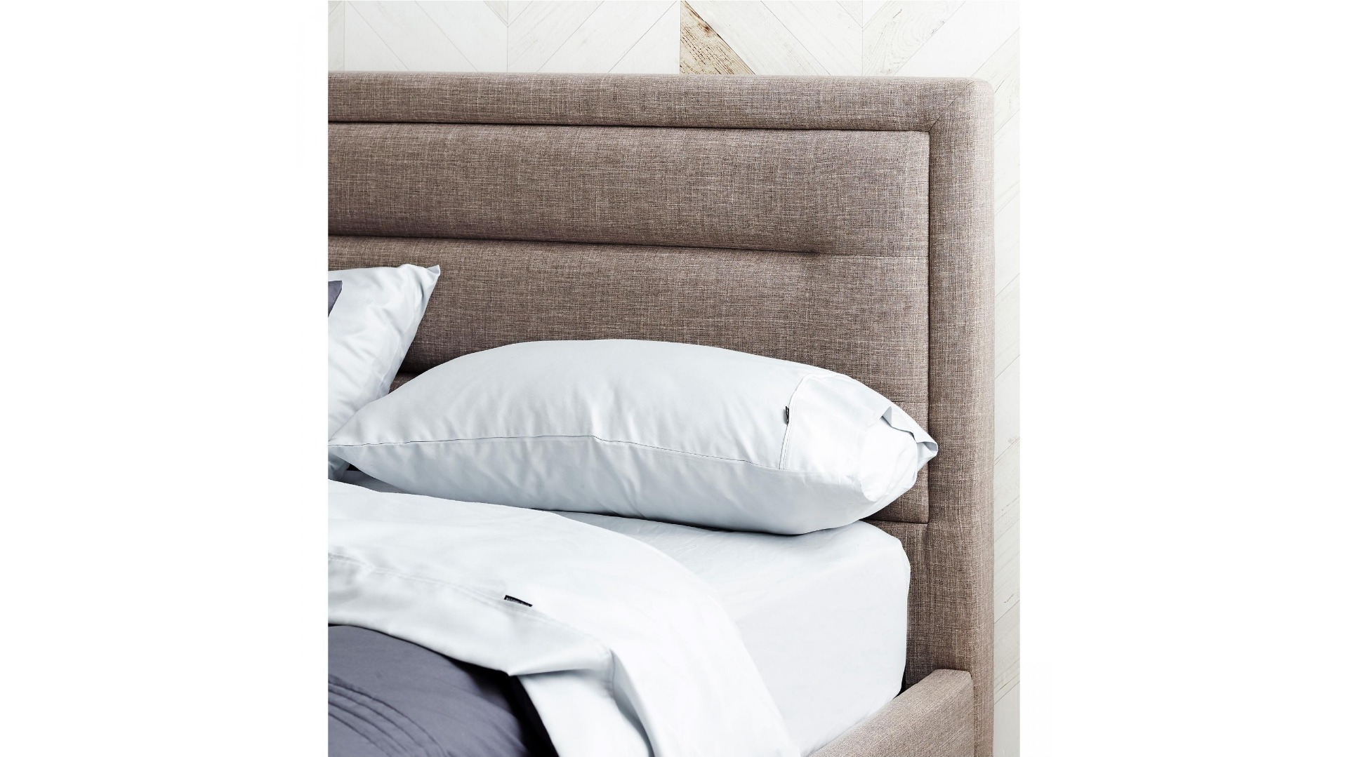 Harvey norman caren bed store