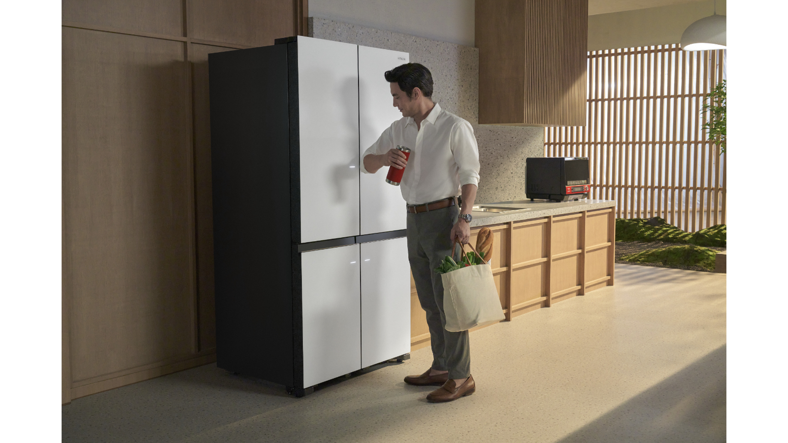 Hitachi 569L French Door Refrigerator - Matte Glass White | Harvey Norman