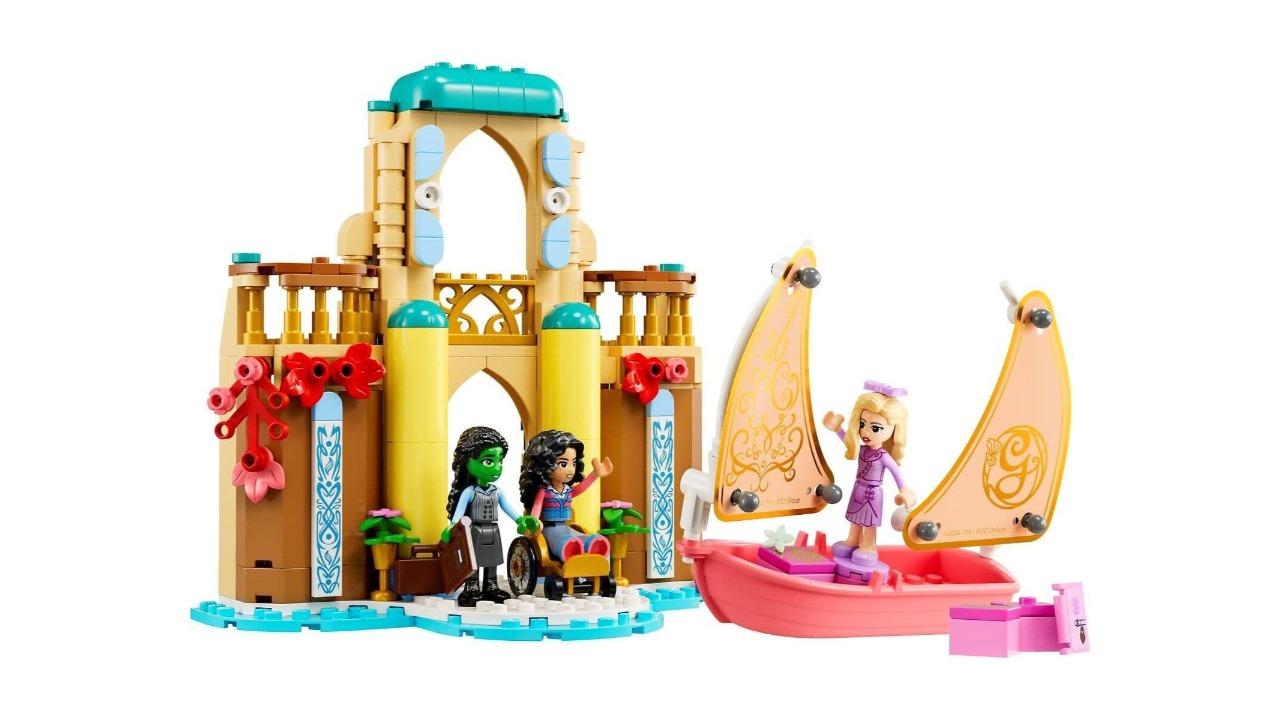 Lego 75681 Glinda Elphaba and Nessarose at Shiz University - Wicked ...