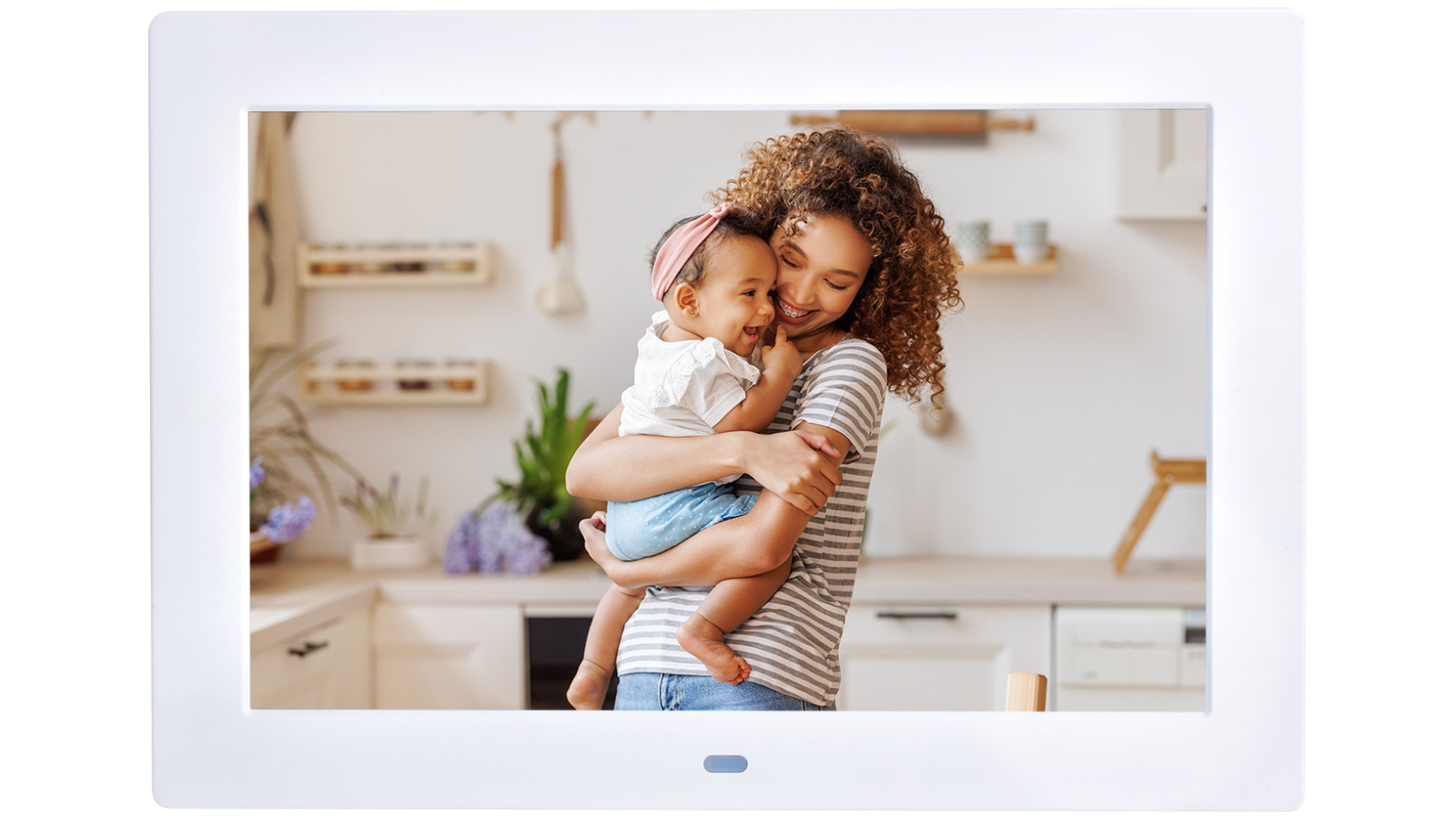 Fotostream 10.1” Digital Photo Frame with Remote Control - White ...