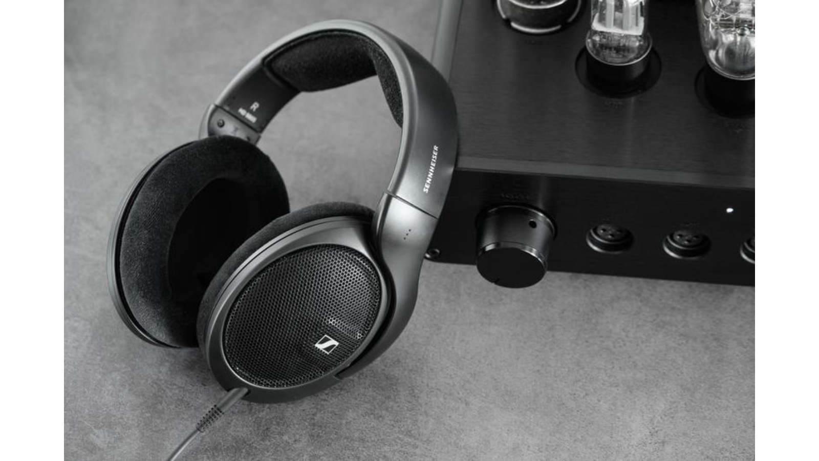 Sennheiser HD 560S Open Back Headphones | Harvey Norman