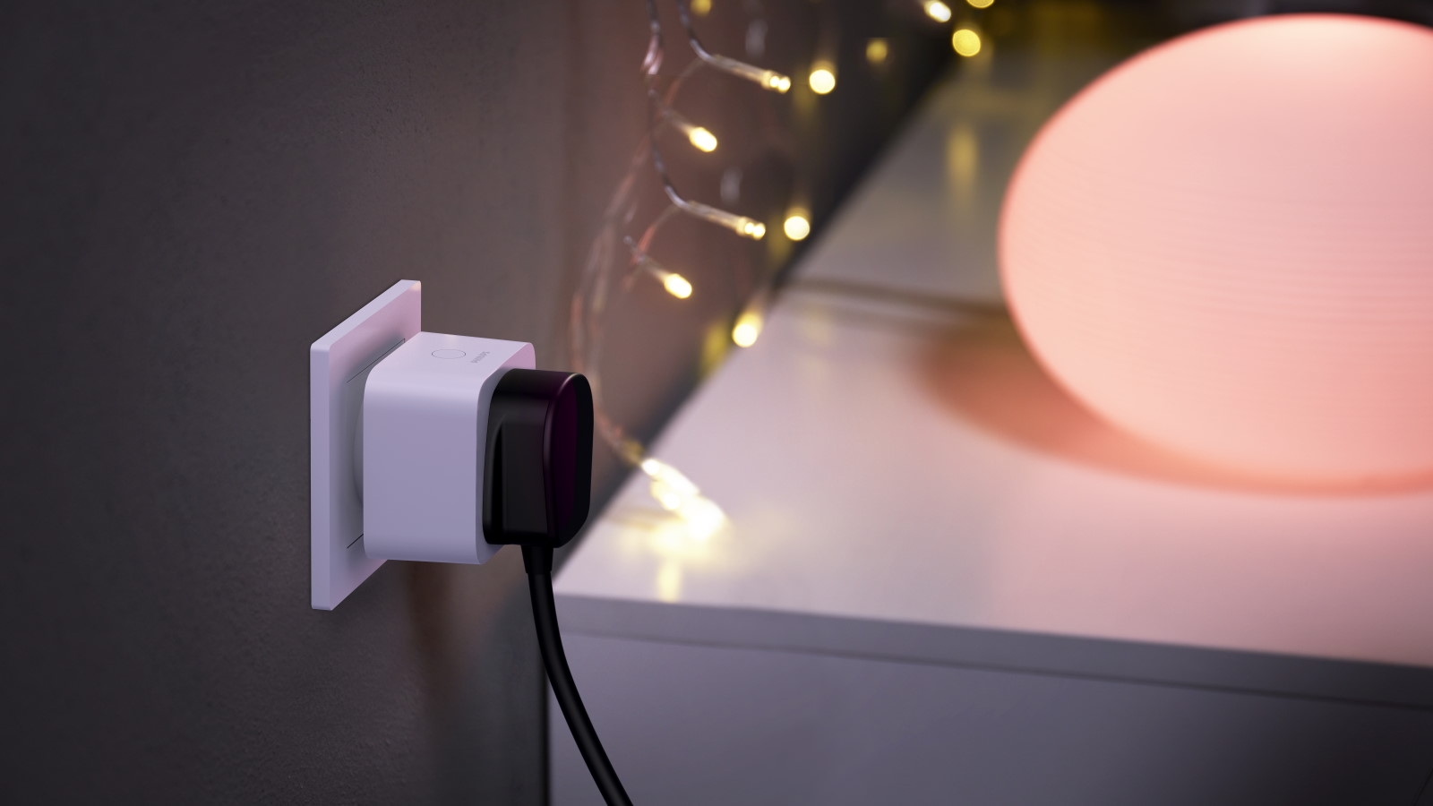 Philips Hue Smart Plug V2 | Harvey Norman