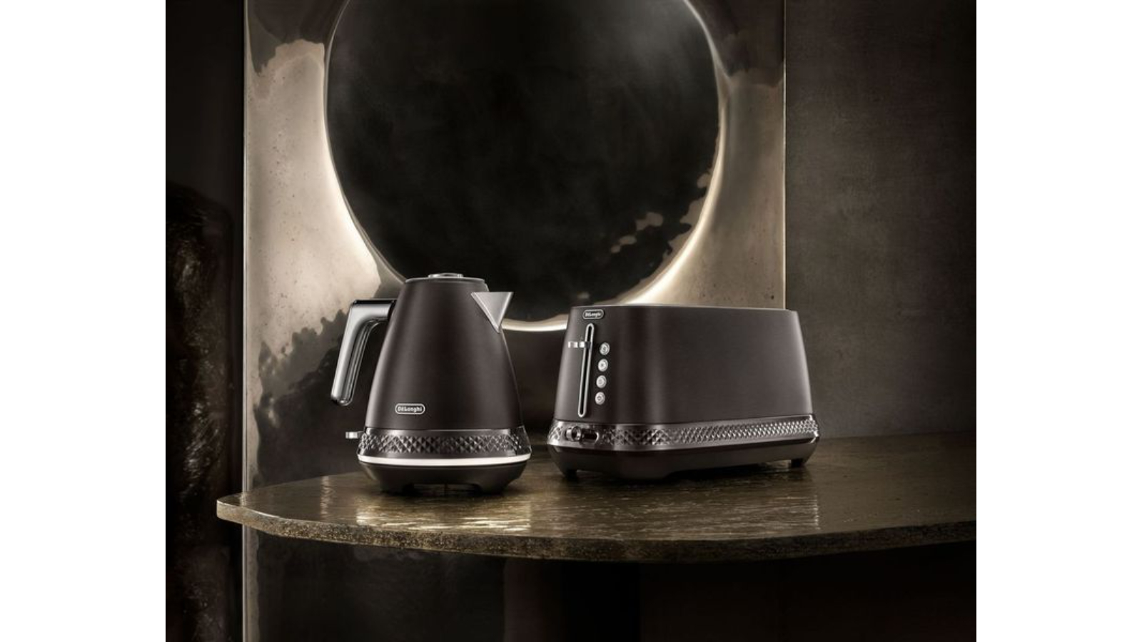 DeLonghi Diadema Kettle - Graphite | Harvey Norman