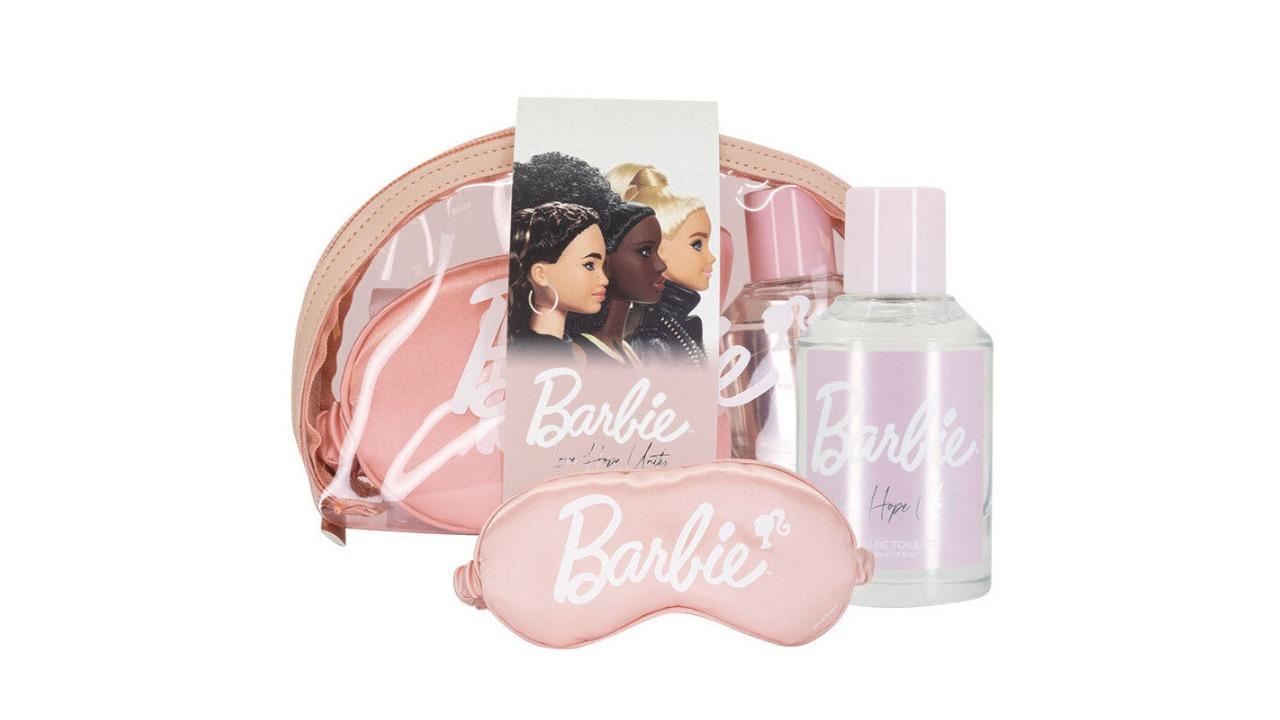 Barbie Dream Range Cosmetic Bag Gift Set - 6 year+ | Harvey Norman