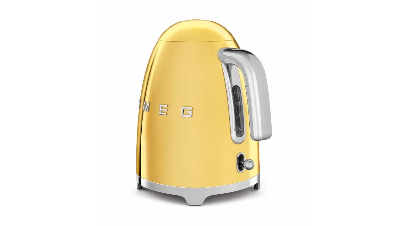 Smeg 50's Style 1.7L Kettle - Gold | Harvey Norman
