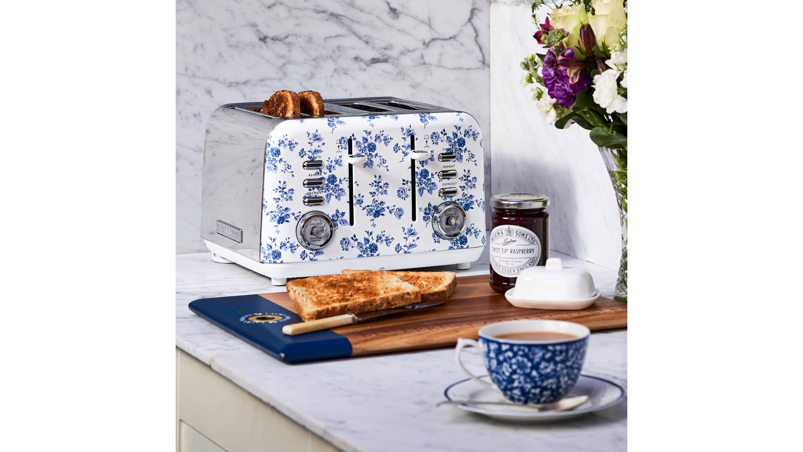 Laura Ashley 4 Slice Toaster - China Rose | Harvey Norman
