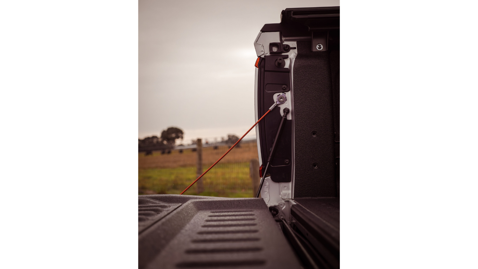 HSP Volkswagen Amarok Next Gen Tailgate Assist | Harvey Norman