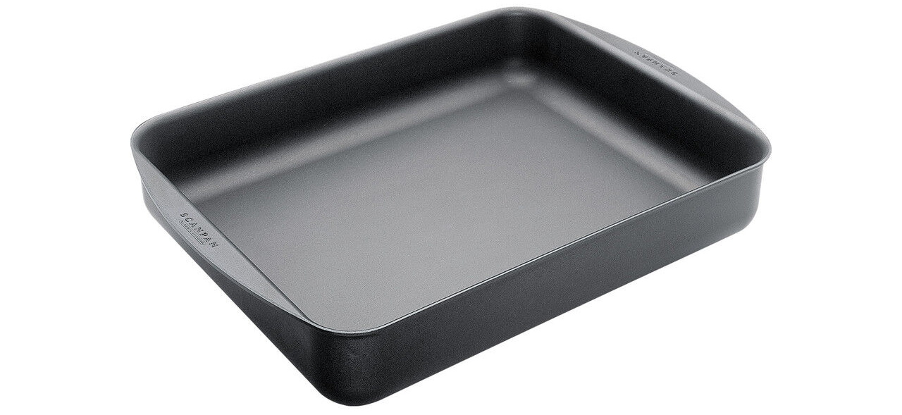 Scanpan Classic Roaster - Medium | Harvey Norman