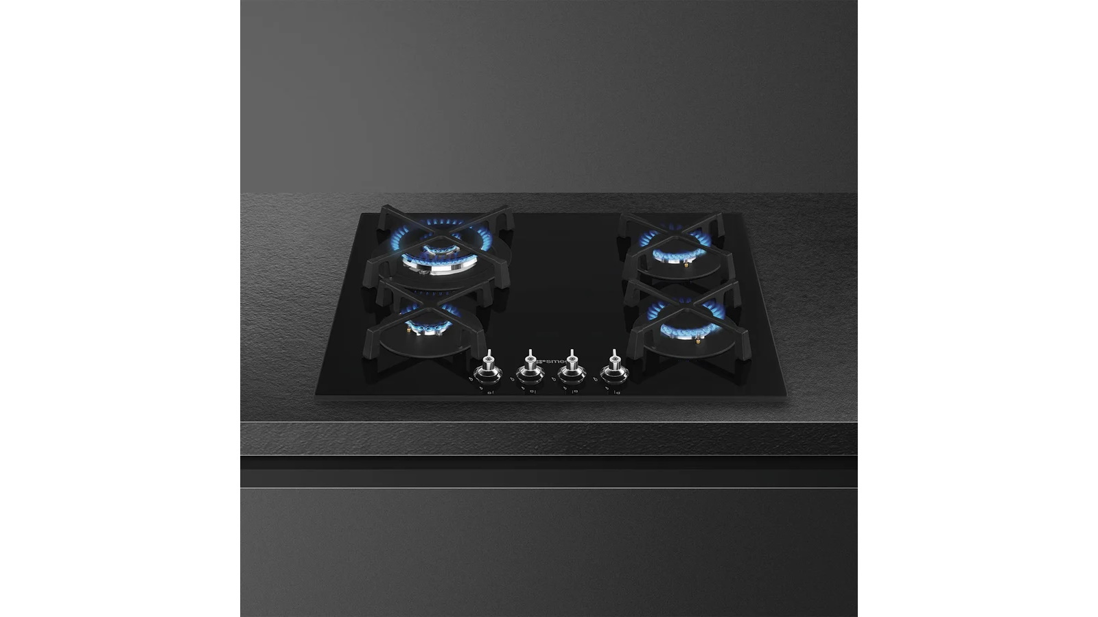 Smeg 600mm 4 Burner Classic Gas On Glass On Steel Cooktop | Harvey Norman