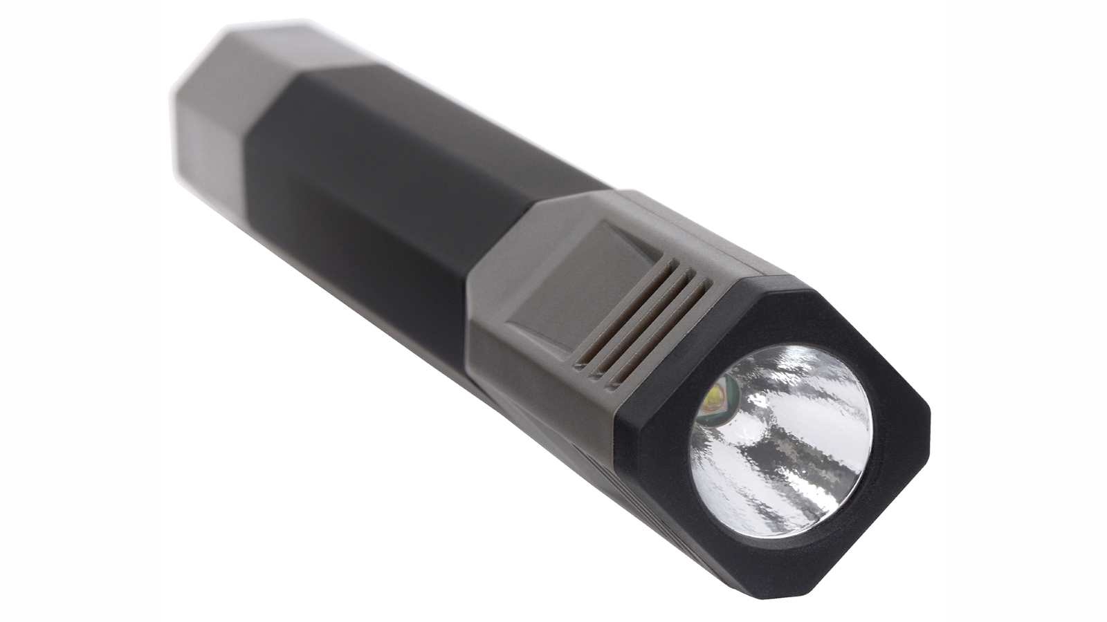 Nite Ize Radiant AA Powered LED Flashlight | Harvey Norman