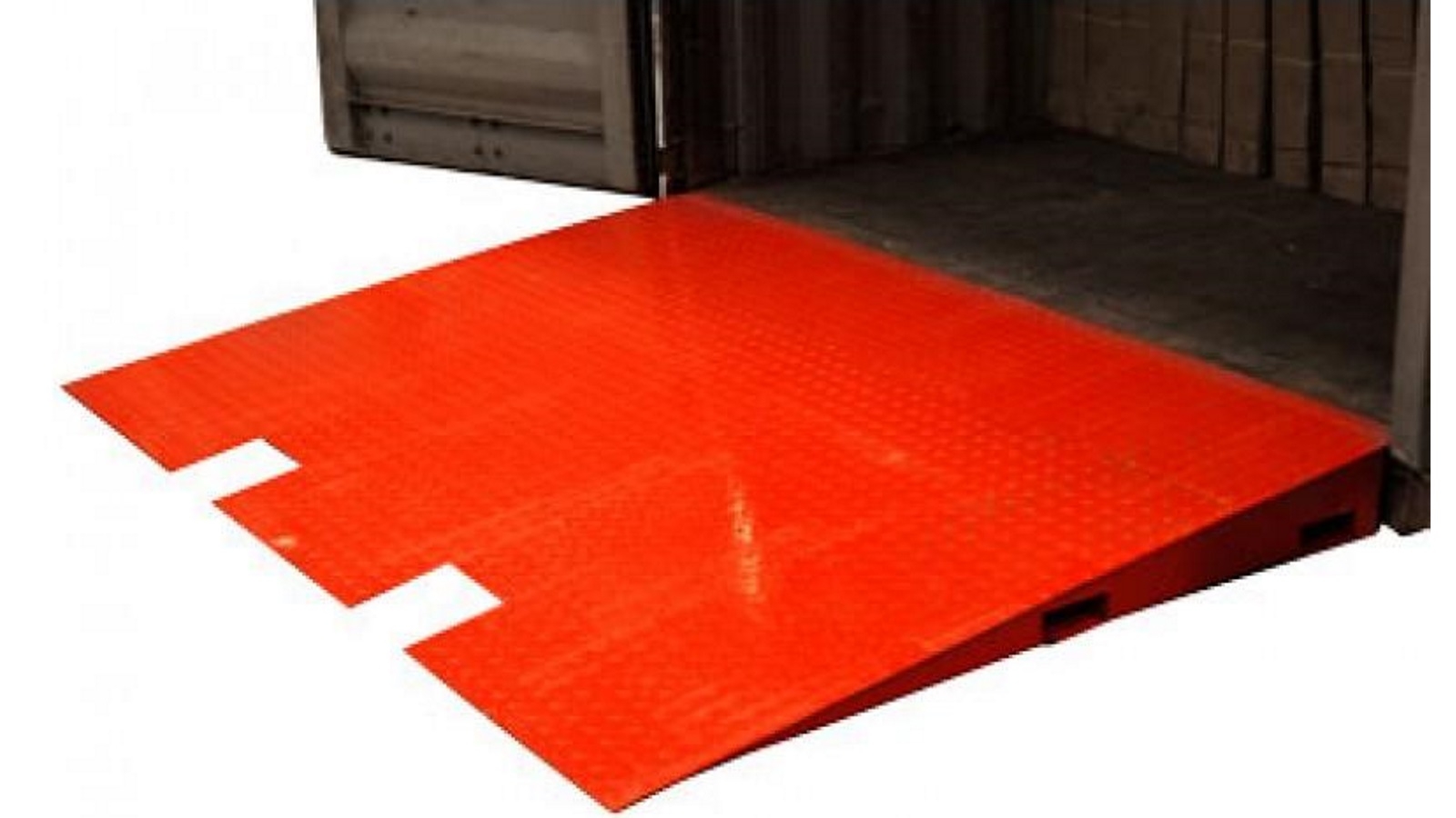 8000kg Cargo Shipping Loading Ramp | Harvey Norman