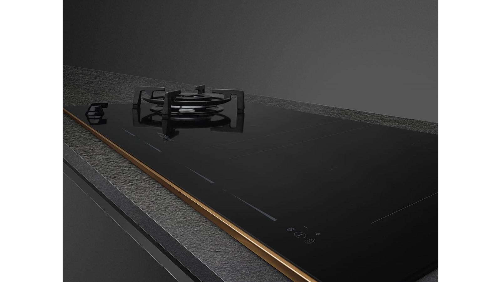 Smeg 900mm Dolce Stil Novo Multi-Zone Dual Fuel Cooktop With Copper ...
