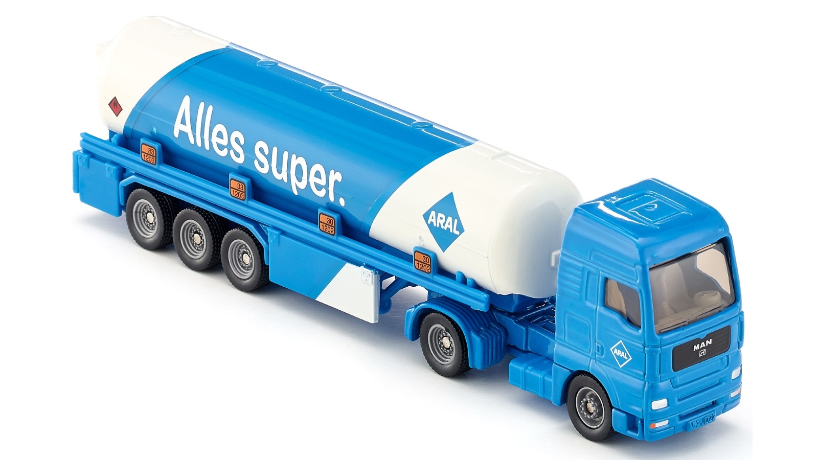 Siku Tanker with Trailer - 1:87 Scale | Harvey Norman