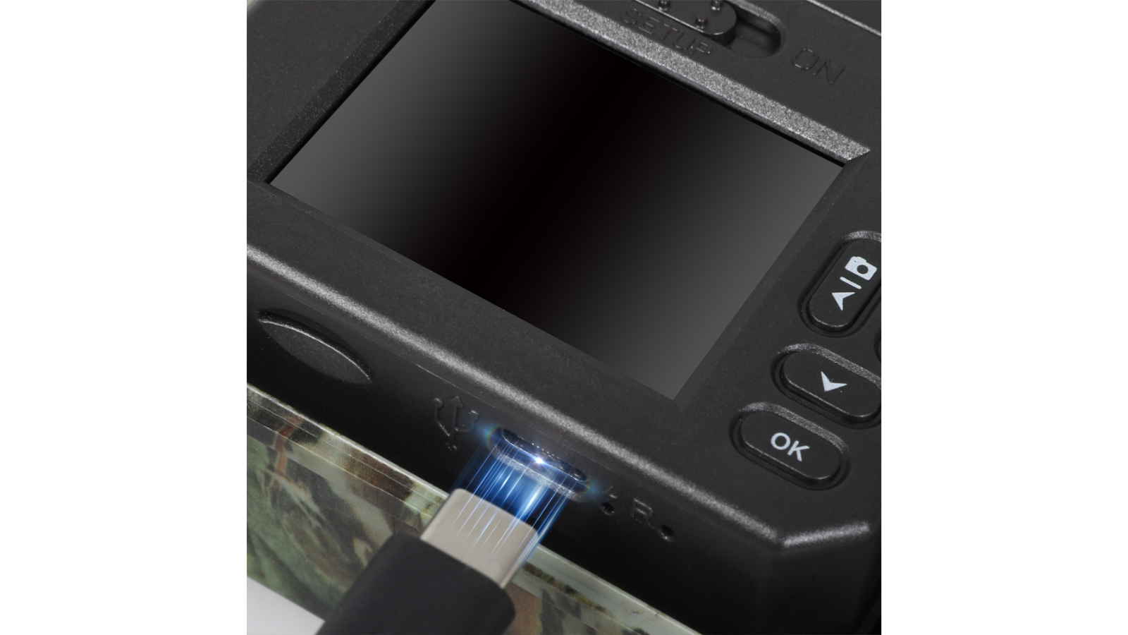 Centra 48MP HD 4K Kvenland Solar Trail Camera | Harvey Norman