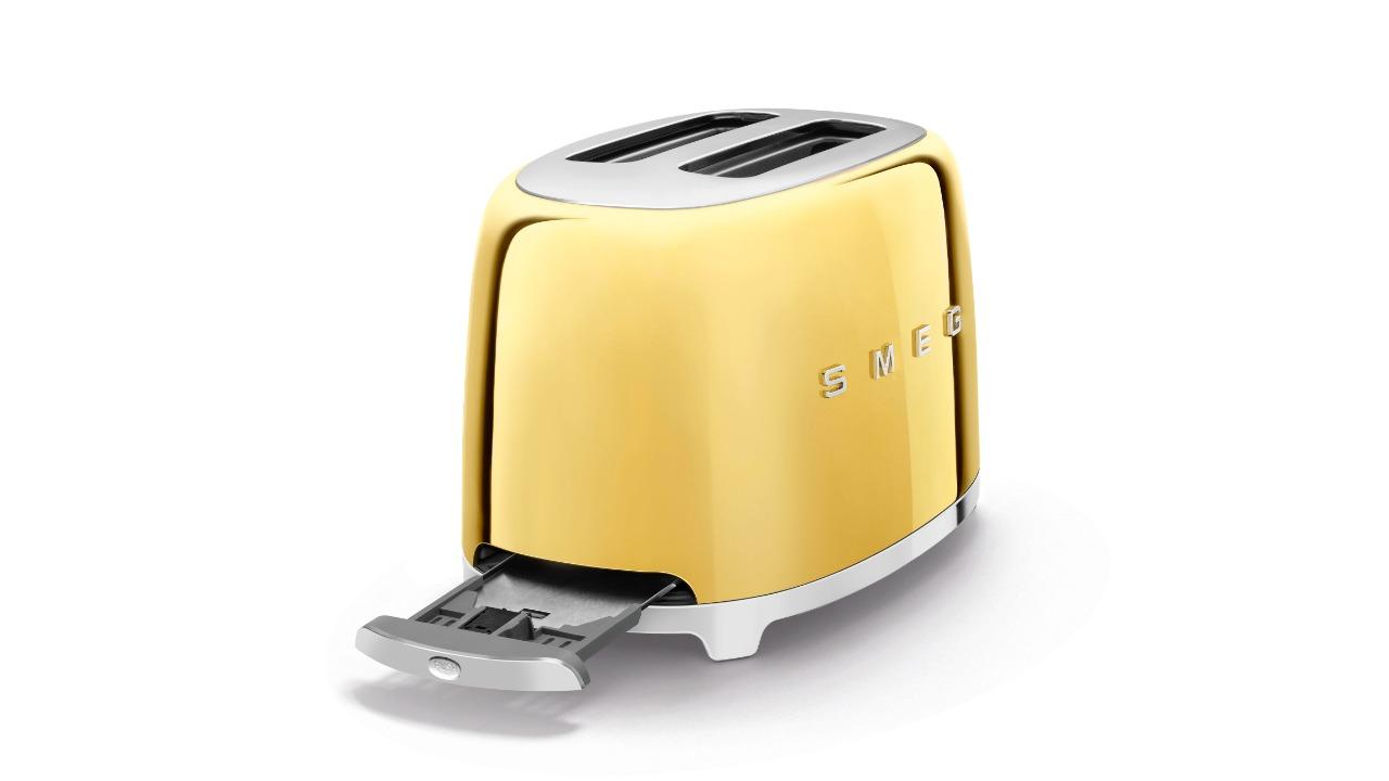 Smeg 50's Retro Style 2 Slice Toaster - Gold | Harvey Norman