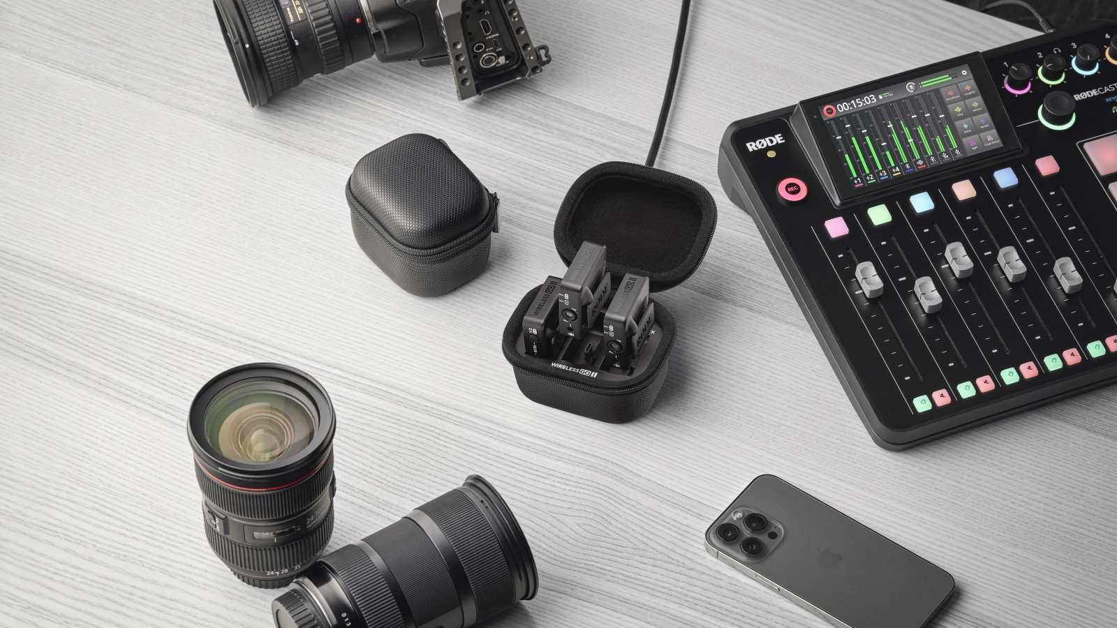 Rode Wireless Go II Charging Case | Harvey Norman