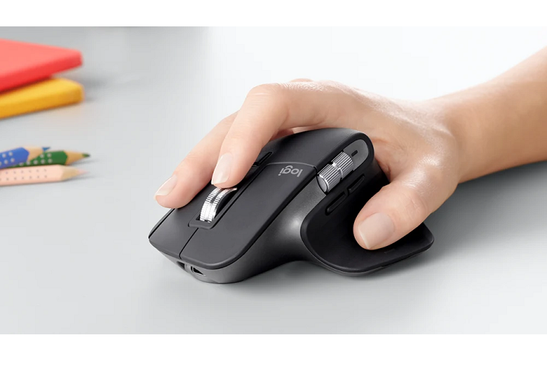 Logitech MX Keys and MX Master 3 Combo | Harvey Norman