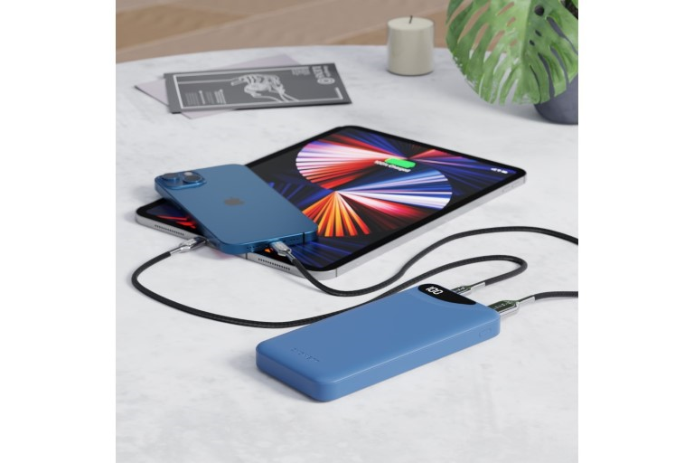 Cygnett ChargeUp Boost 3 20000mAh Power Bank | Harvey Norman