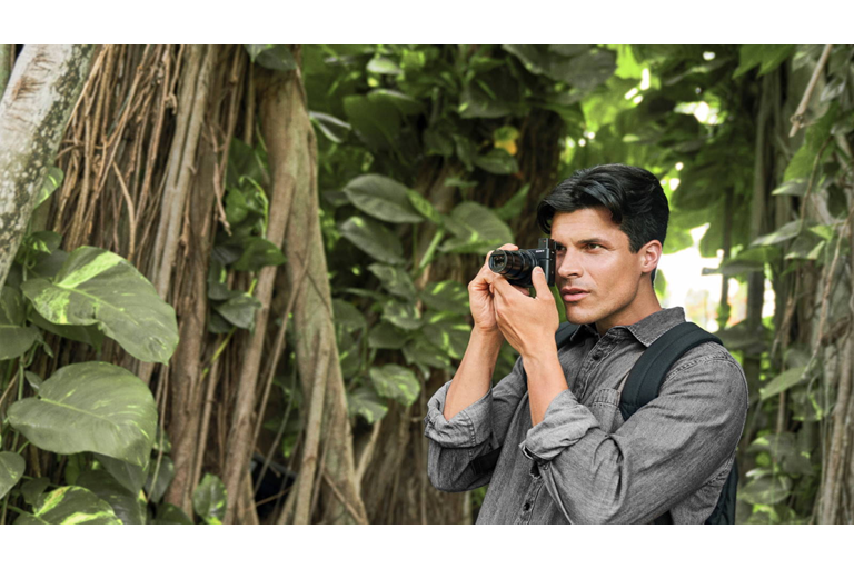 Sony RX100 VII Compact Camera | Harvey Norman