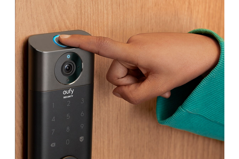eufy Security Video Smart Lock with 2K | Harvey Norman